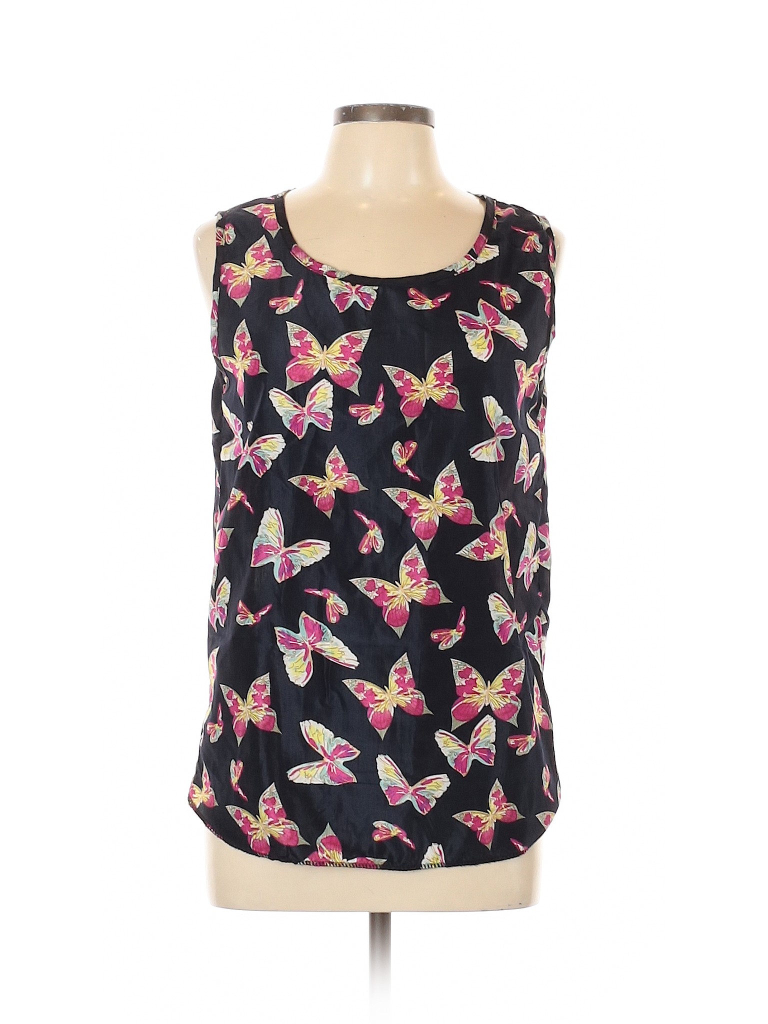 Unbranded Floral Blue Sleeveless Blouse Size Xxl 63 Off Thredup