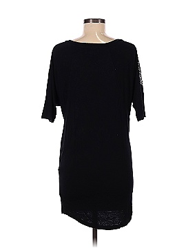 Mandee Women's Clothing On Sale Up To 90% Off Retail | ThredUp