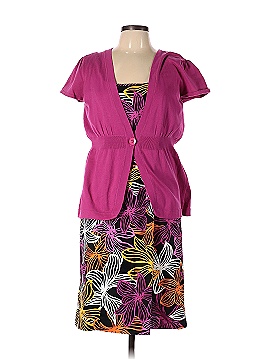 Metrostyle Women's Clothing On Sale Up To 90% Off Retail | thredUP