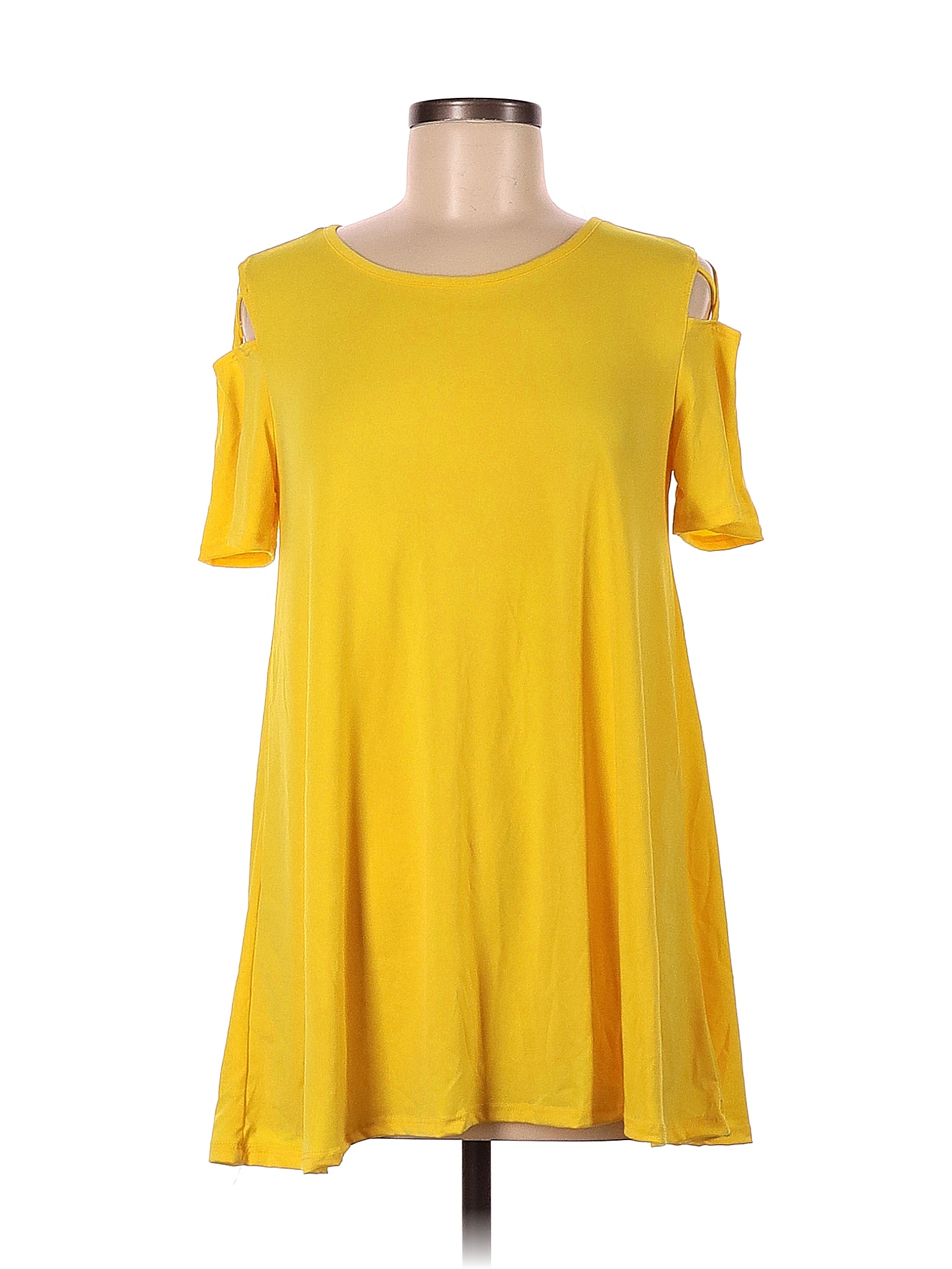 CW Classics Solid Colored Yellow Short Sleeve Top Size M - 60% off ...
