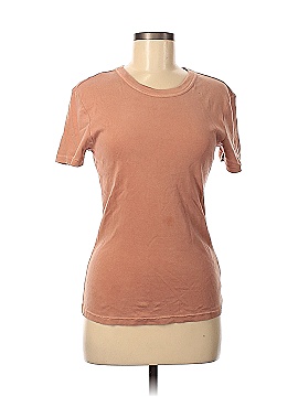 Fabletics Women's T-Shirts On Sale Up To 90% Off Retail | thredUP