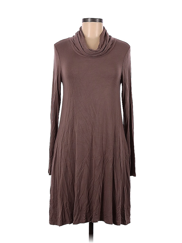Socialite Solid Colored Tan Casual Dress Size M - 78% off | thredUP