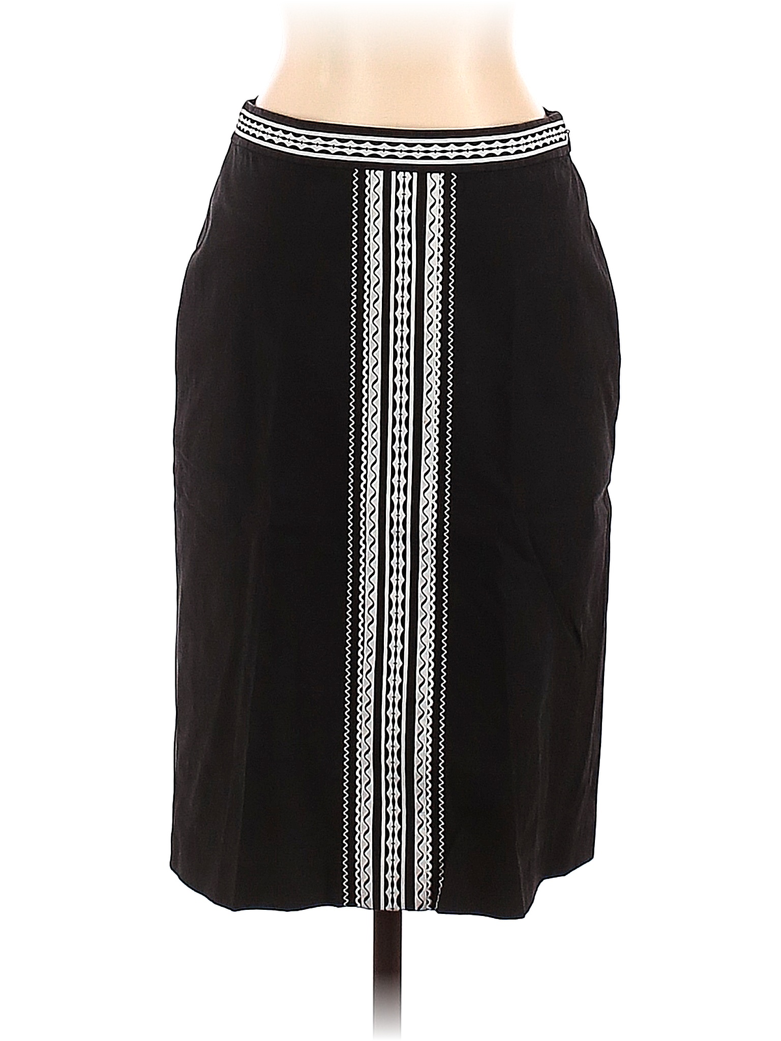Ann Taylor Graphic Black Casual Skirt Size 2 - 89% off | ThredUp