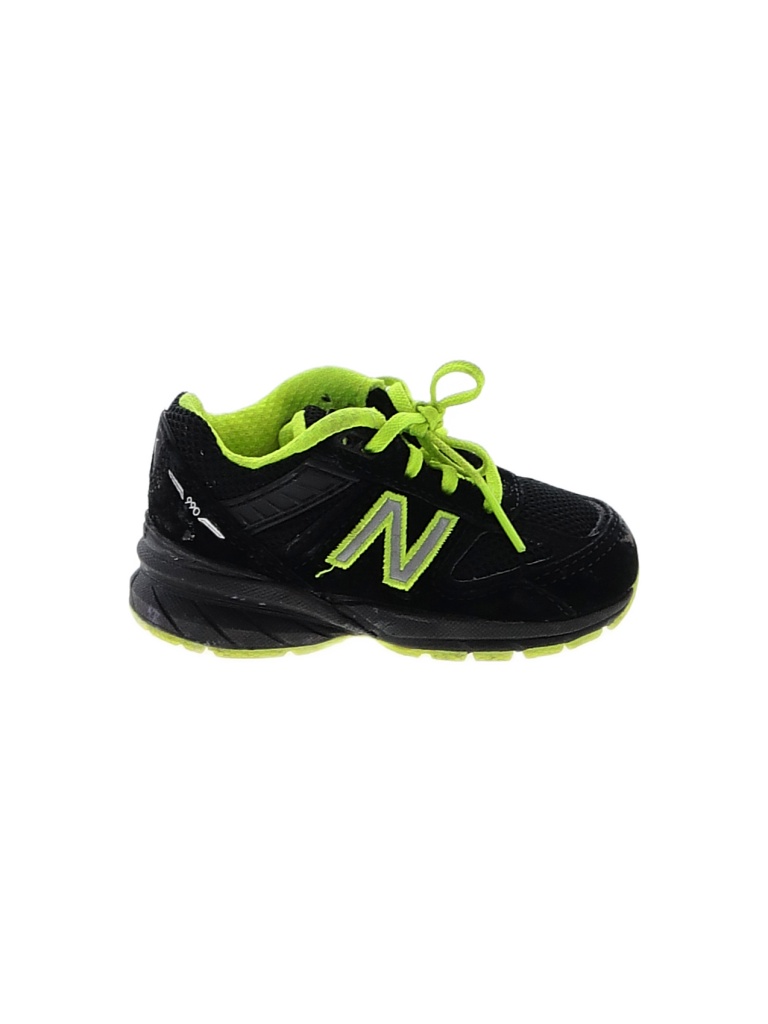 New Balance Black Sneakers Size 4 - 63% off | ThredUp