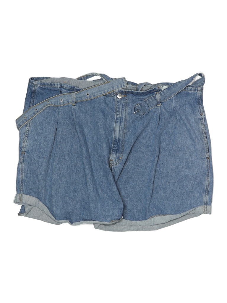 Boohoo Solid Blue Denim Shorts Size 24 (Plus) - 64% off | thredUP