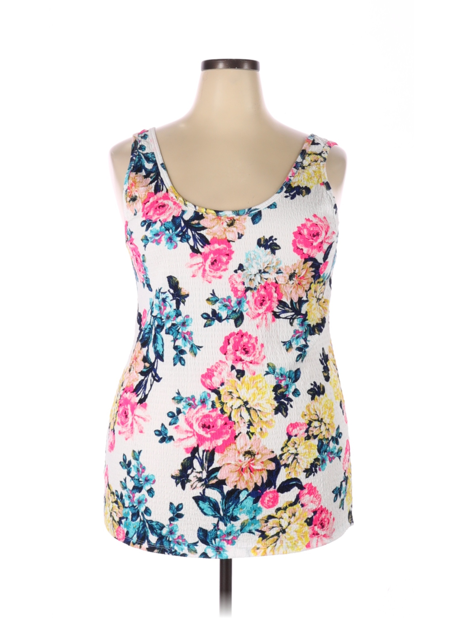 Torrid Floral White Sleeveless Top Size 3X Plus (3) (Plus) - 51% off ...