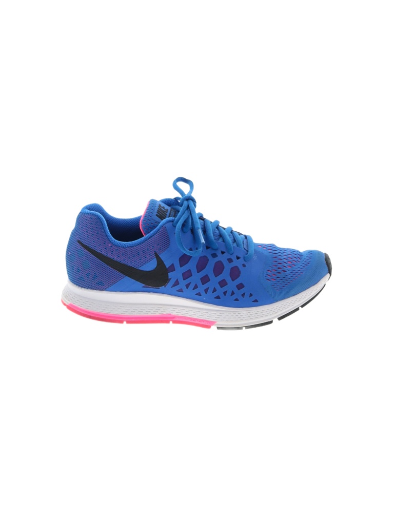 Nike Color Block Blue Sneakers Size 8 - 62% off | thredUP