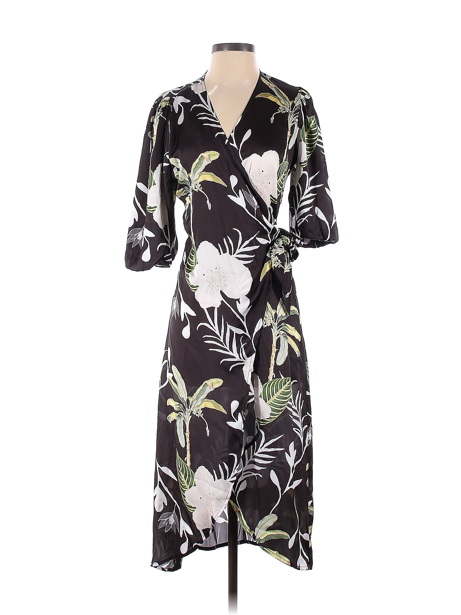 Lobo Rosa Floral Black Floral Wrap Around Dress Size S - 82% off | thredUP