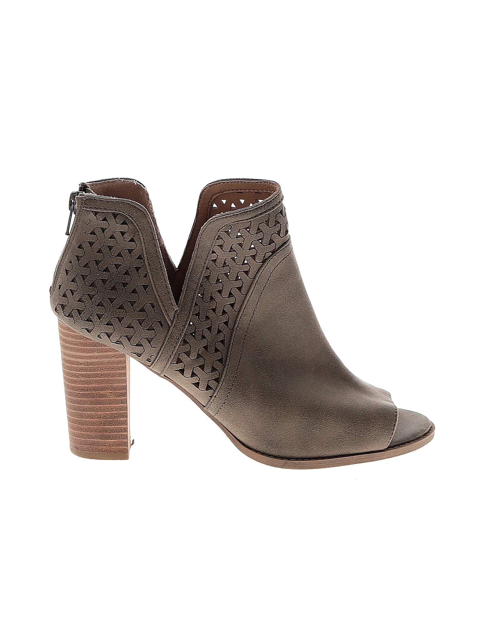 thredUP | An Online Consignment & Thrift Store