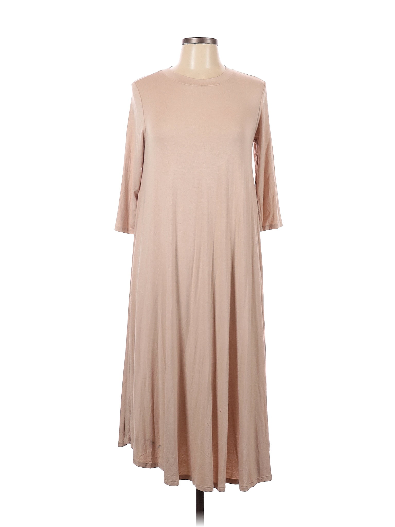 Iconic Luxe Solid Tan Casual Dress Size L - 40% off | thredUP