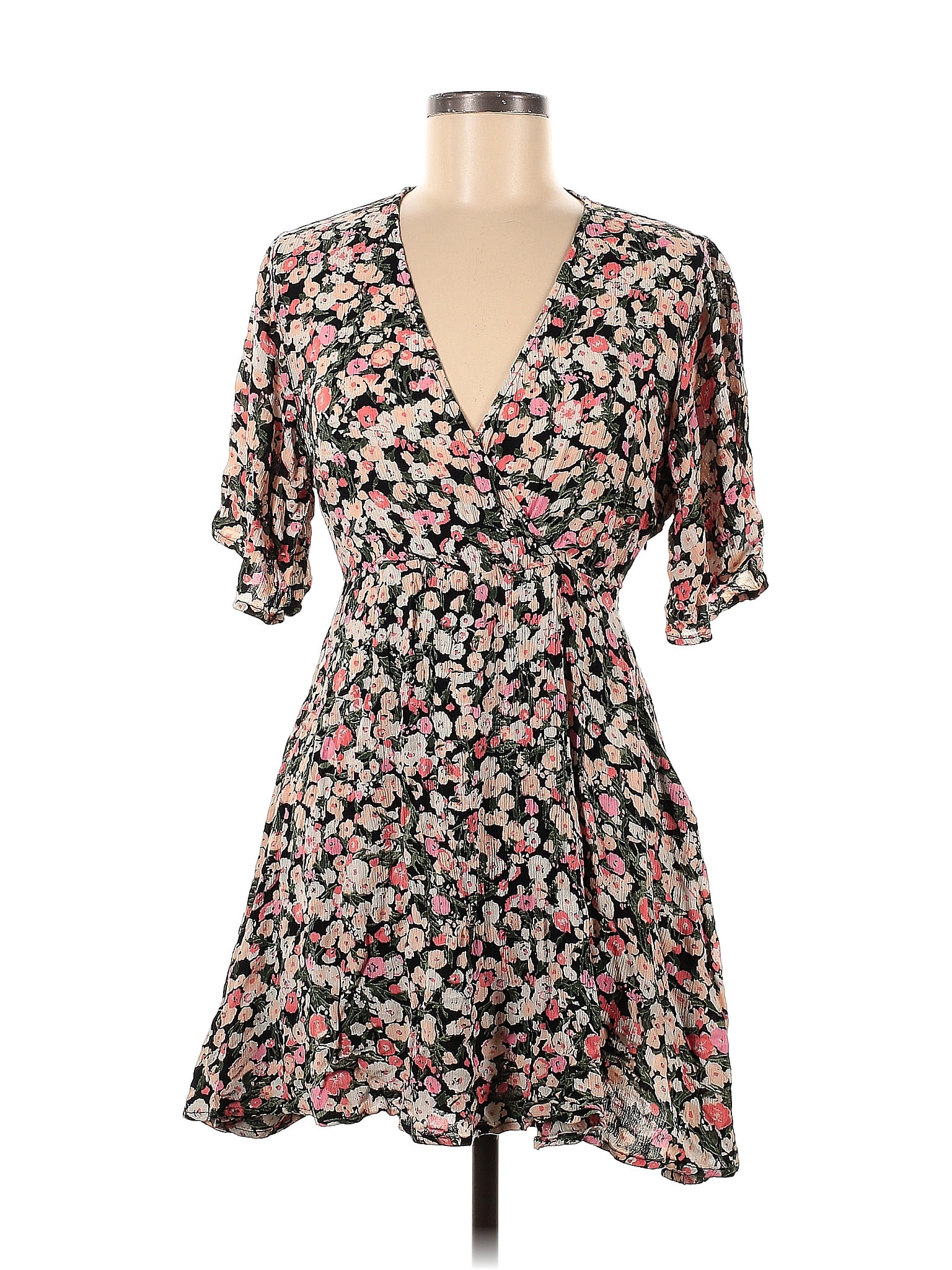 Billabong 100 Rayon Floral Multi Color Black Casual Dress Size M 54