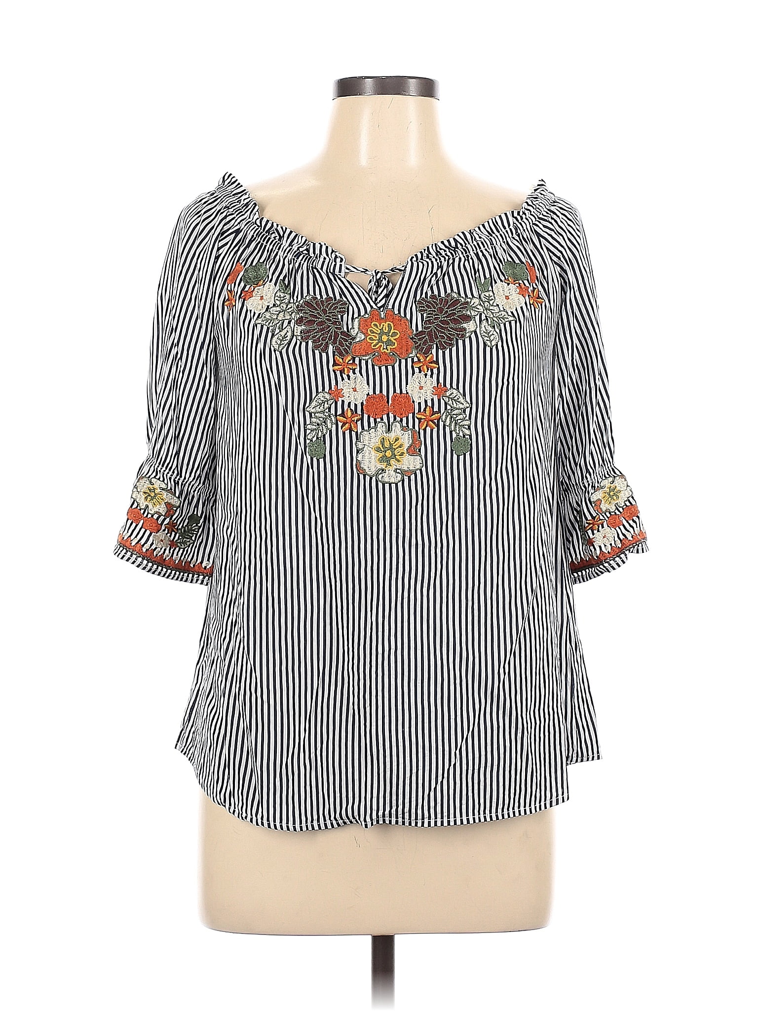 THML 100% Rayon Black Short Sleeve Blouse Size L - 75% off | thredUP