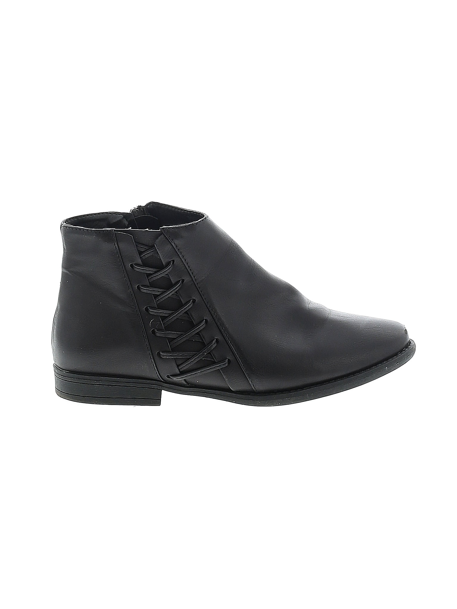 Bamboo Solid Black Ankle Boots Size 10 - 53% off | thredUP