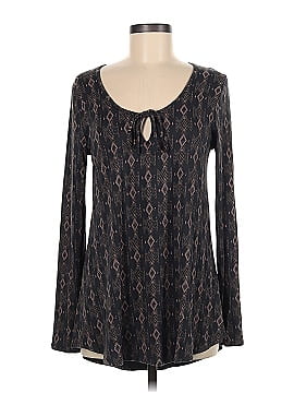 Billabong Juniors Tops On Sale Up To 90% Off Retail | thredUP