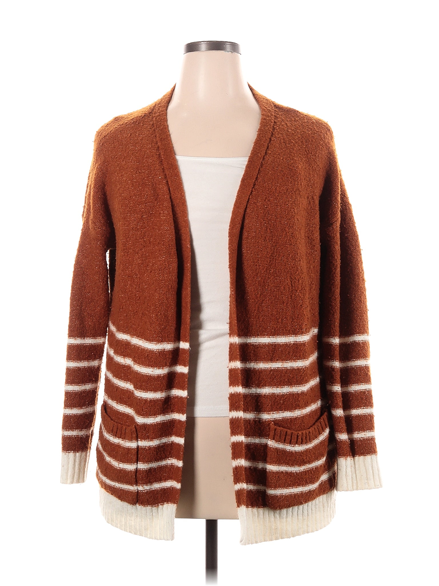 Signature Studio Women's Tops On Sale Up To 90% Off Retail | thredUP