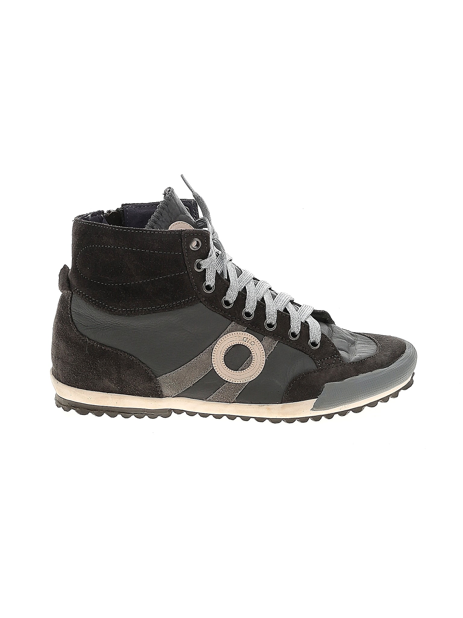 Aro Black Gray Sneakers Size 38 (EU) - 60% off | thredUP