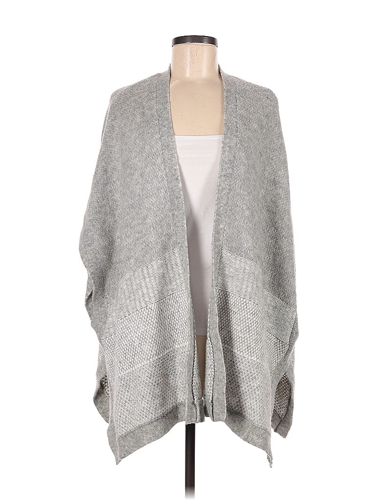 Banana Republic Marled Gray Poncho Size Med - Lg - 73% off | thredUP