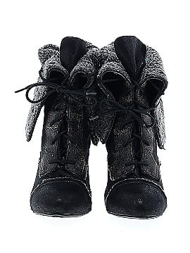 Max Studio Women's Boots On Sale Up To 90% Off Retail | thredUP