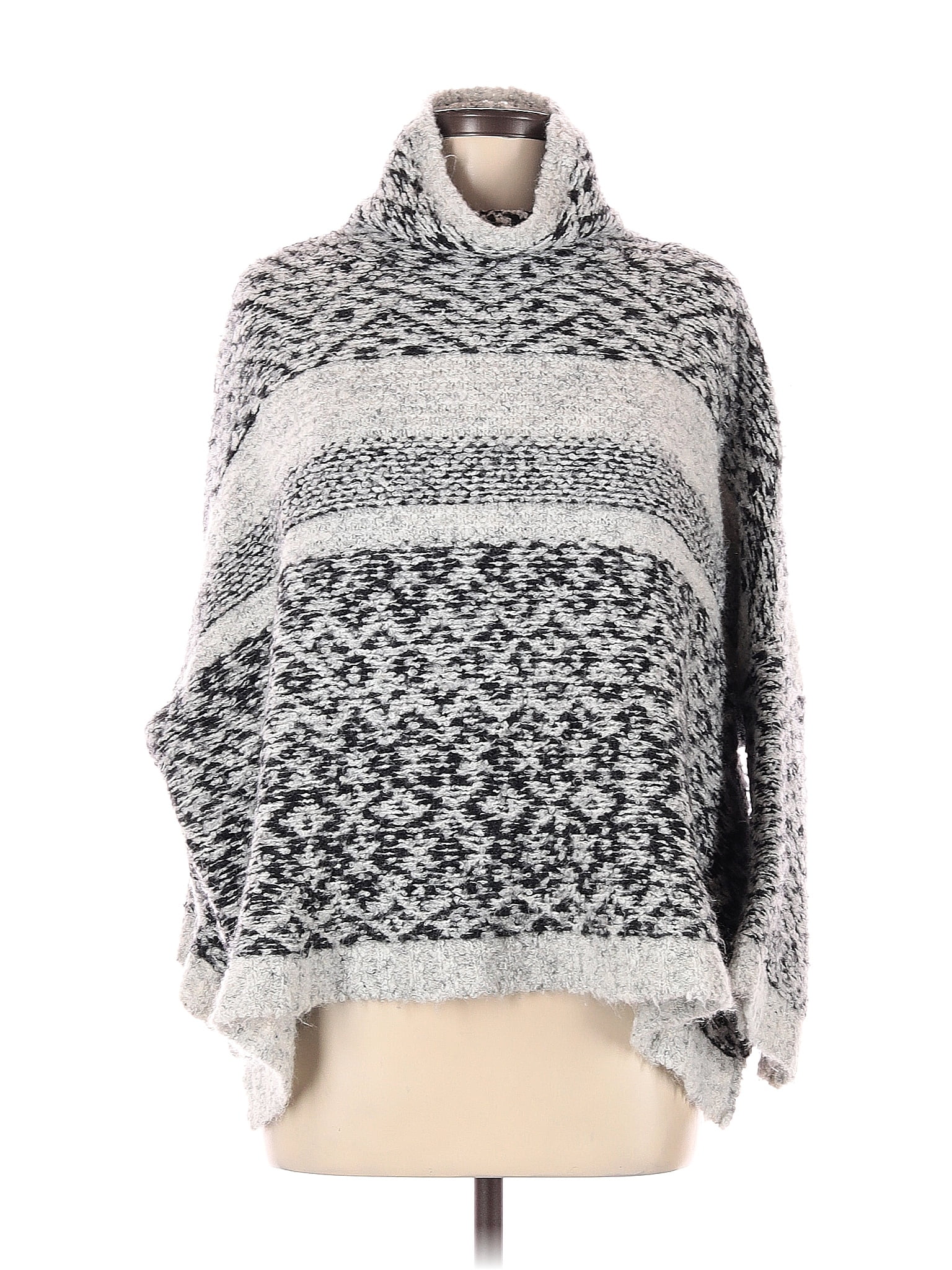 Moth Gray Poncho Size M - 68% off | thredUP