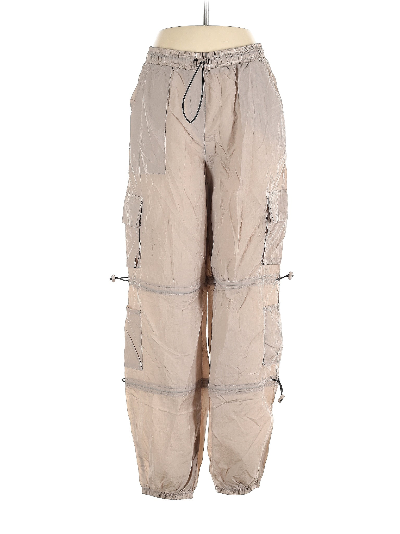 Refuge 100% Nylon Solid Tan Cargo Pants Size M - 44% off | thredUP