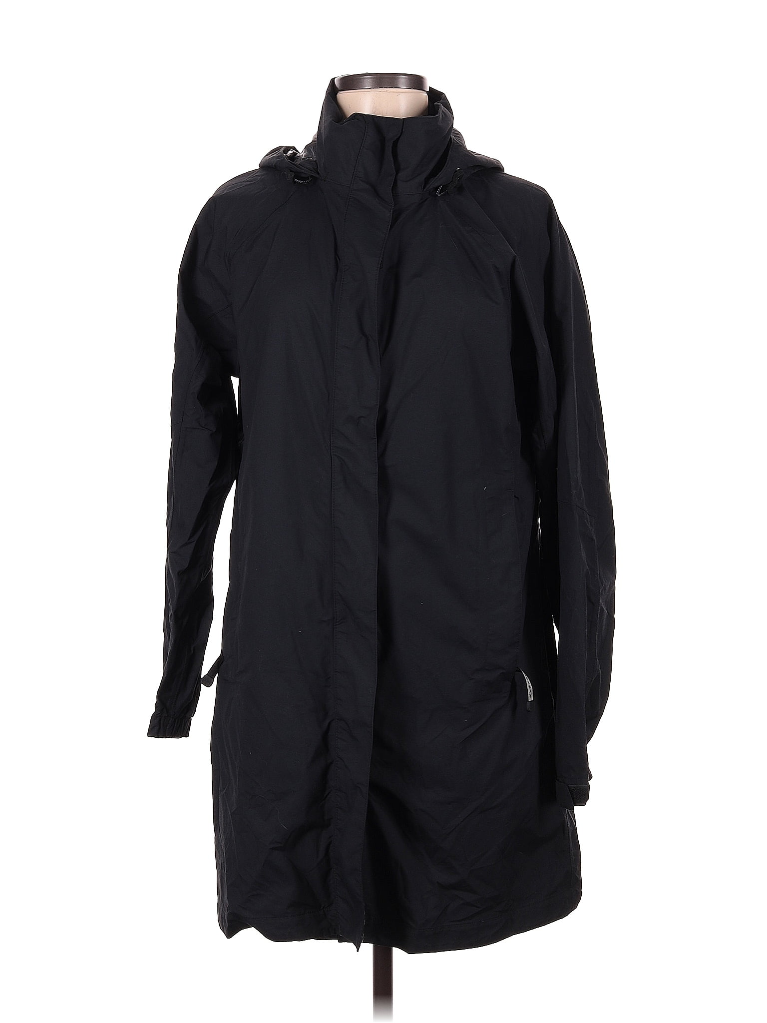 L.L.Bean 100% Nylon Solid Black Jacket Size M - 45% off | thredUP