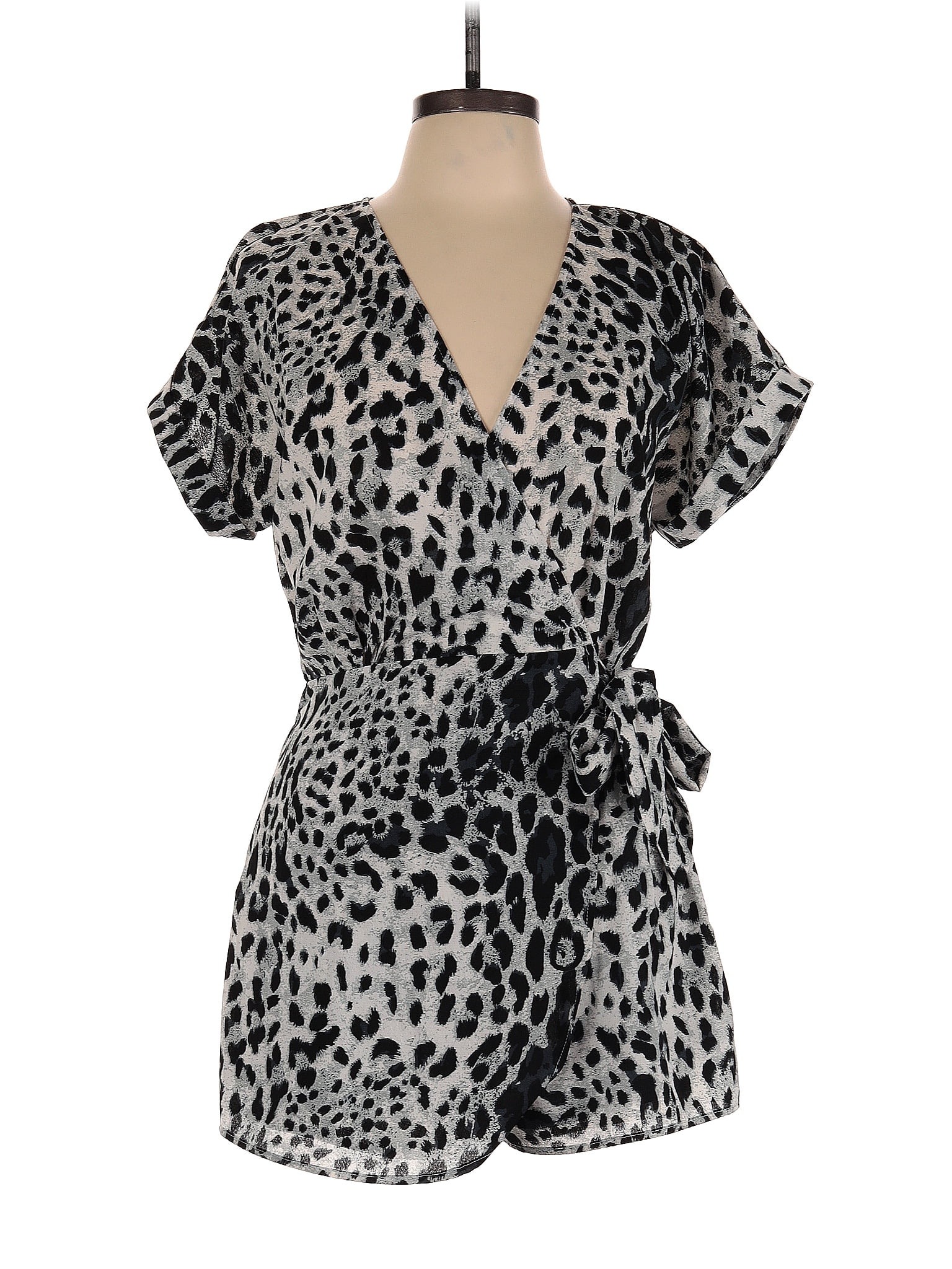 She + Sky 100% Polyester Leopard Print Multi Color Gray Romper Size L ...