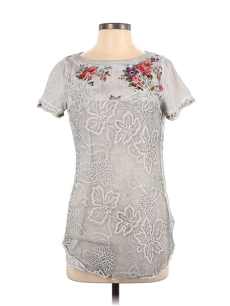 Gretty Zueger Floral Gray Short Sleeve T-Shirt Size S - 63% off | ThredUp