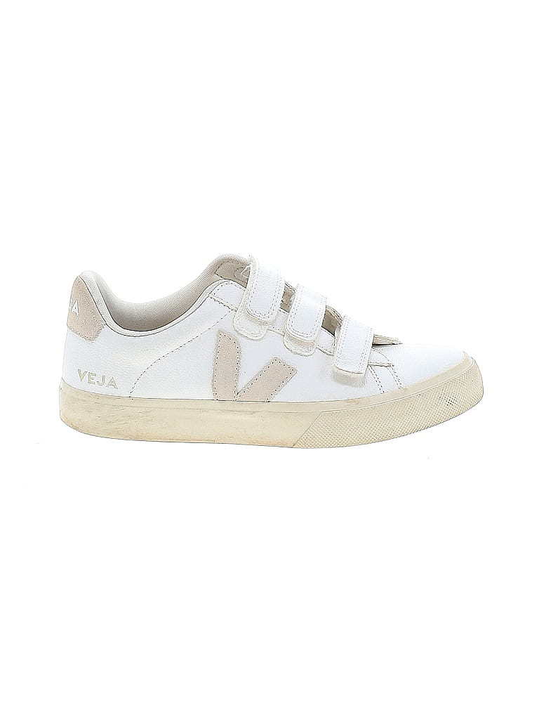 VEJA Color Block Solid White Recife Low Top Sneakers Size 8 - 63% off ...
