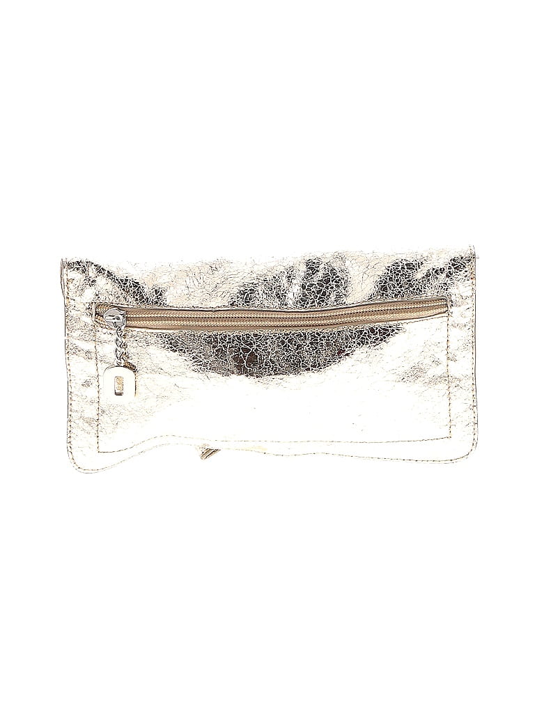 Sorial Metallic Silver Wristlet One Size - 67% off | thredUP