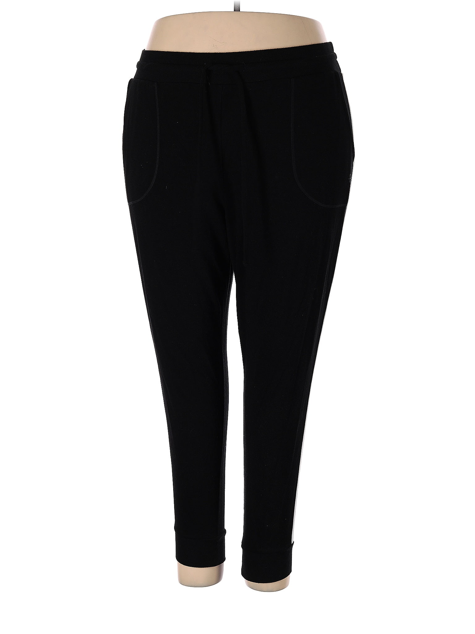 Torrid Black Active Pants Size 3X Plus (3) (Plus) - 64% off | ThredUp