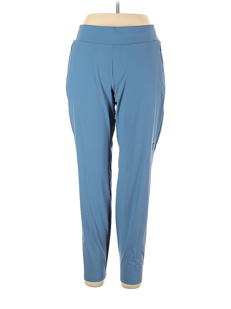 On Cloud Solid Blue Active Pants Size XL - 38% off | thredUP