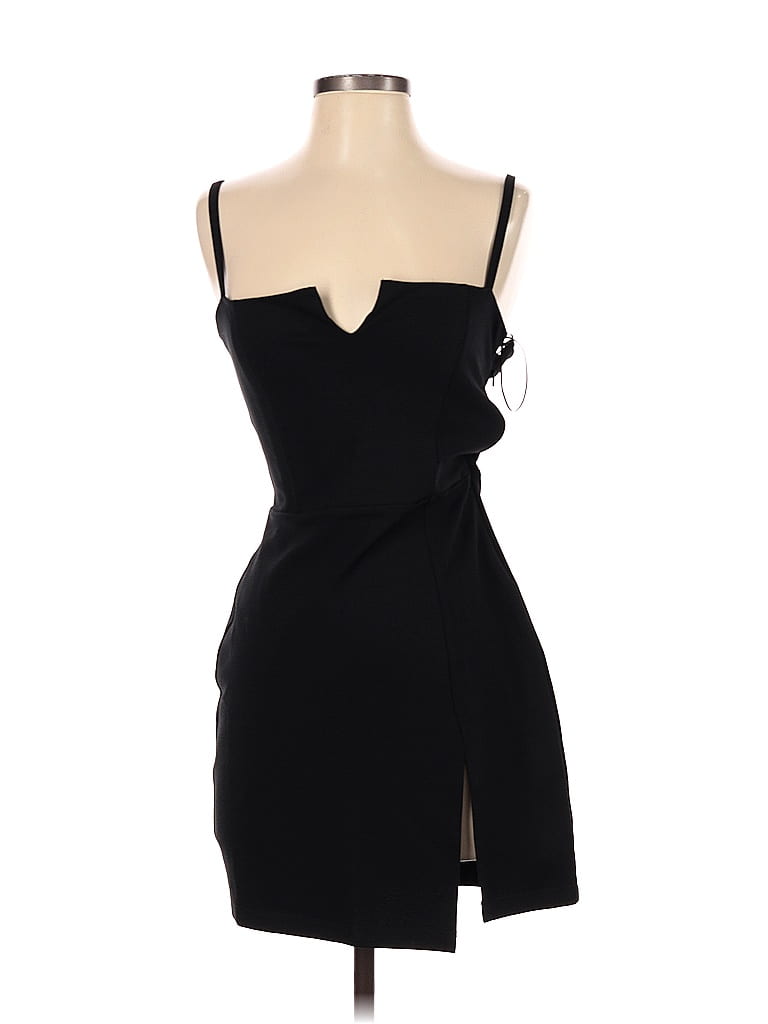 Socialite Solid Black Cocktail Dress Size S 45 Off Thredup