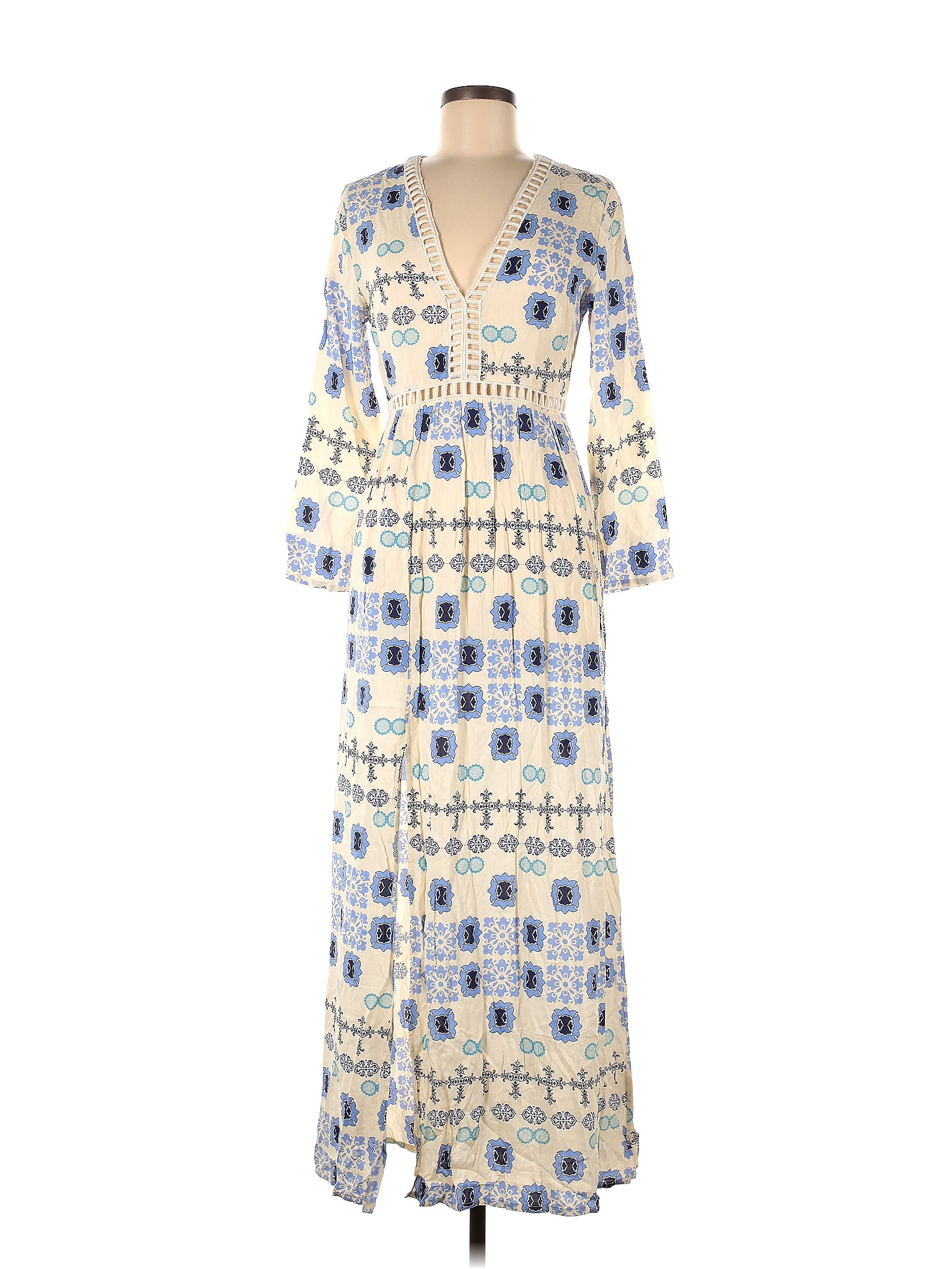 Selfie Leslie 100% Rayon Blue Casual Dress Size M - 72% off | ThredUp
