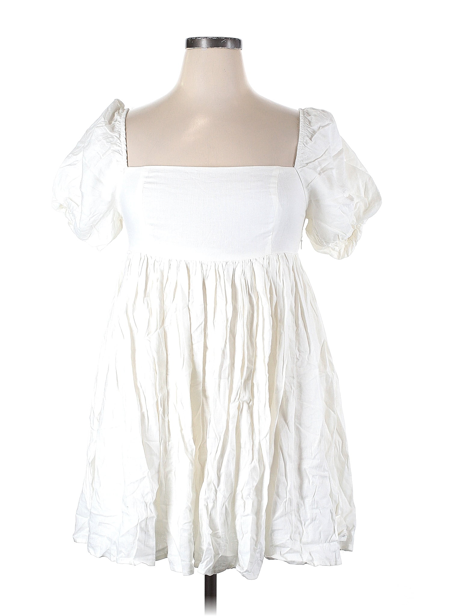 Vici Solid White Casual Dress Size Xl 70 Off Thredup