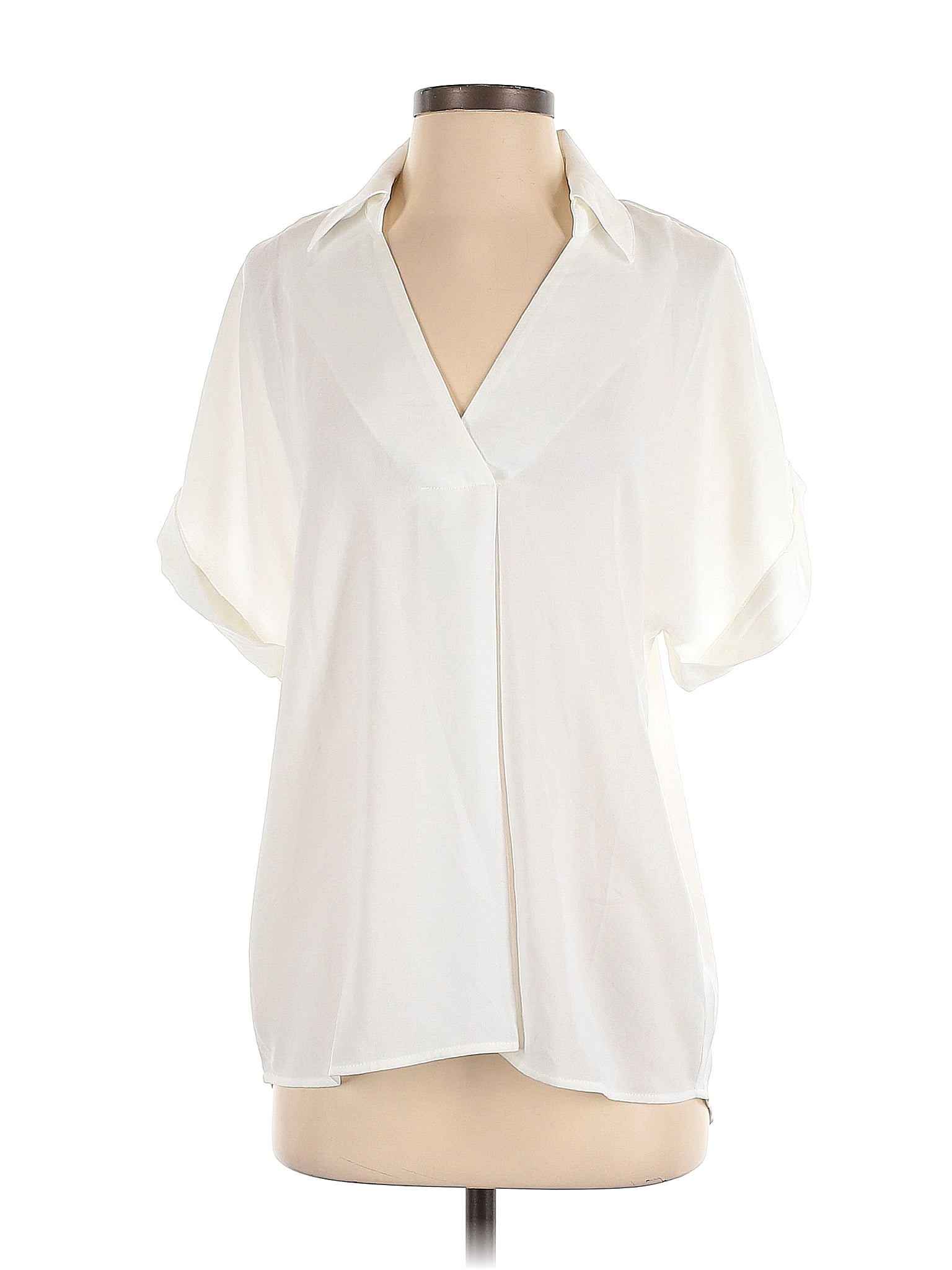 Cabi 100 Polyester Ivory Short Sleeve Blouse Size S 56 Off Thredup