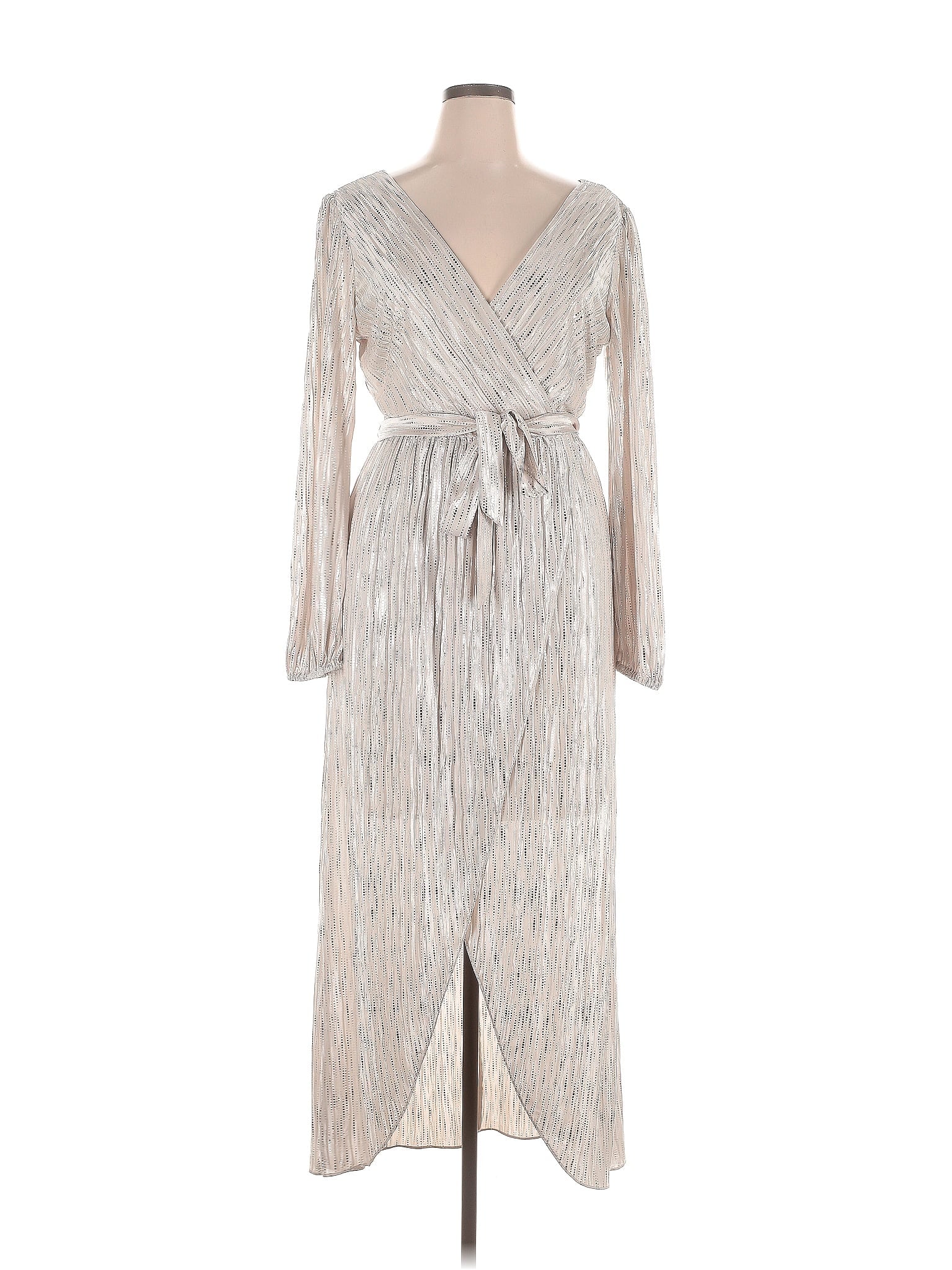 Guess Metallic Silver Cocktail Dress Size 14 - 68% off | ThredUp