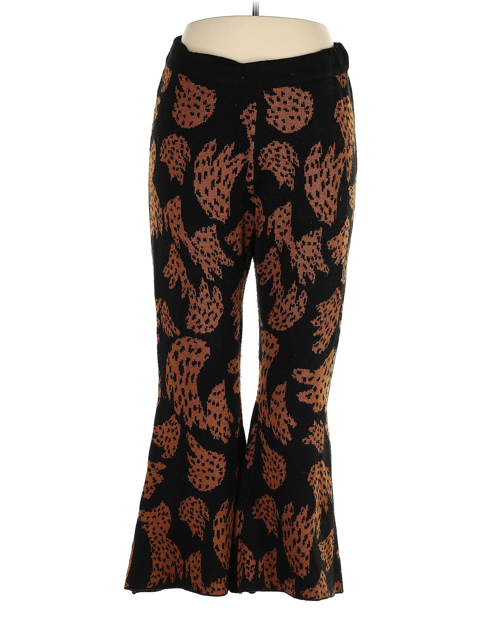 FARM Rio Black Casual Pants Size XL - 60% off | ThredUp