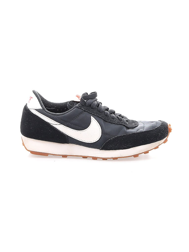 Nike Color Block Black Sneakers Size 5 1/2 - 61% off | ThredUp