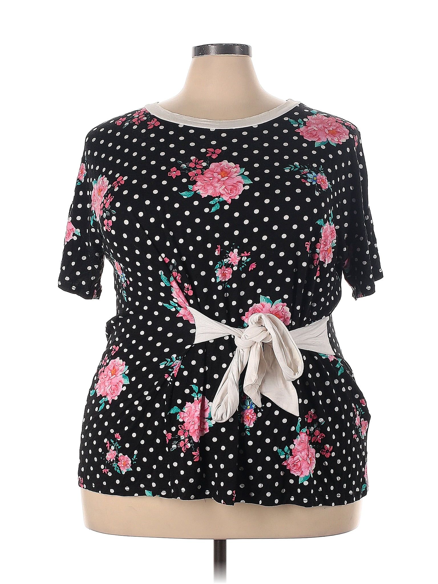 Oddy Polka Dots Black Short Sleeve Top Size 3x Plus 32 Off Thredup