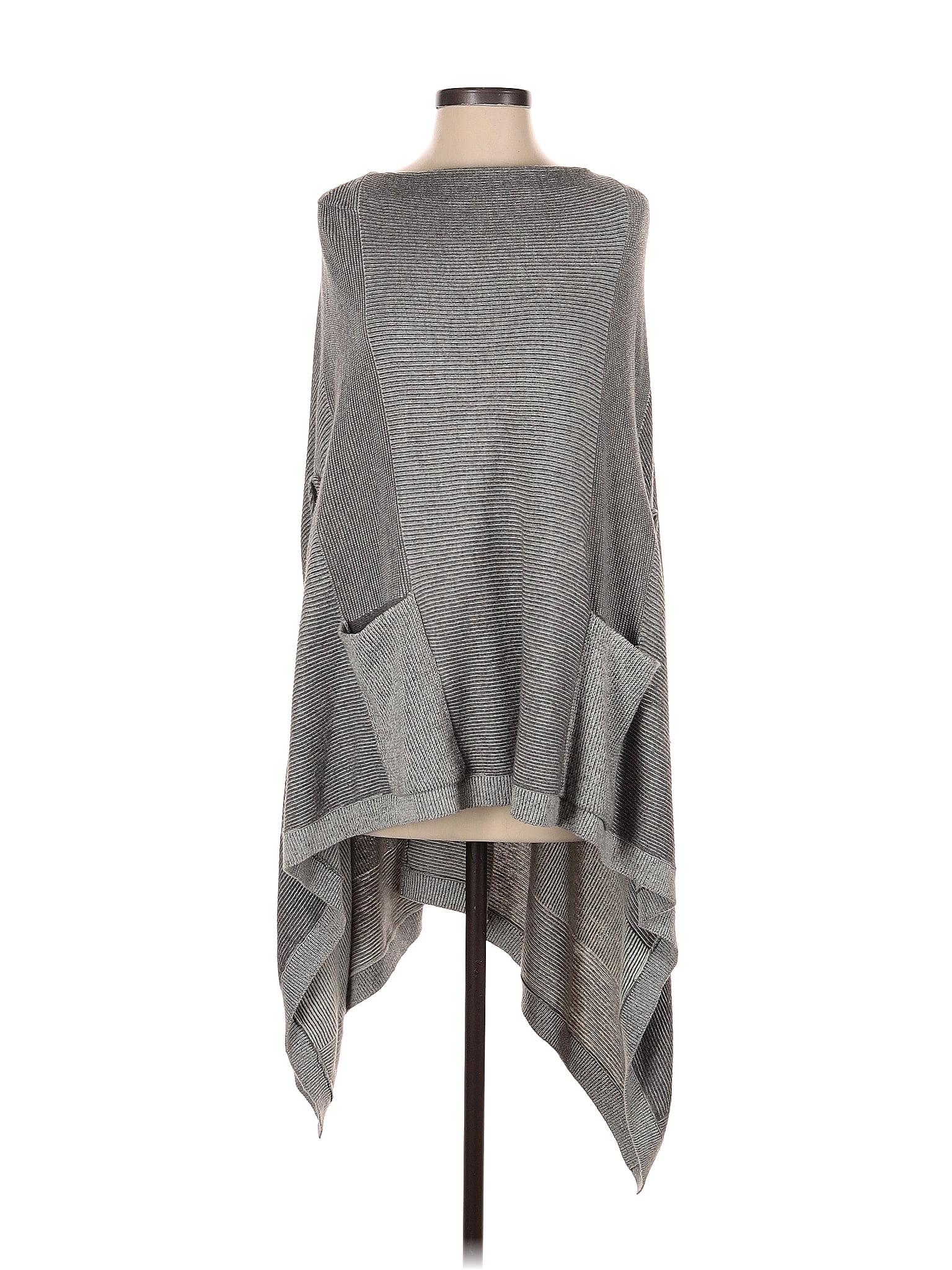 Moth Gray Poncho Size XS - 69% off | ThredUp