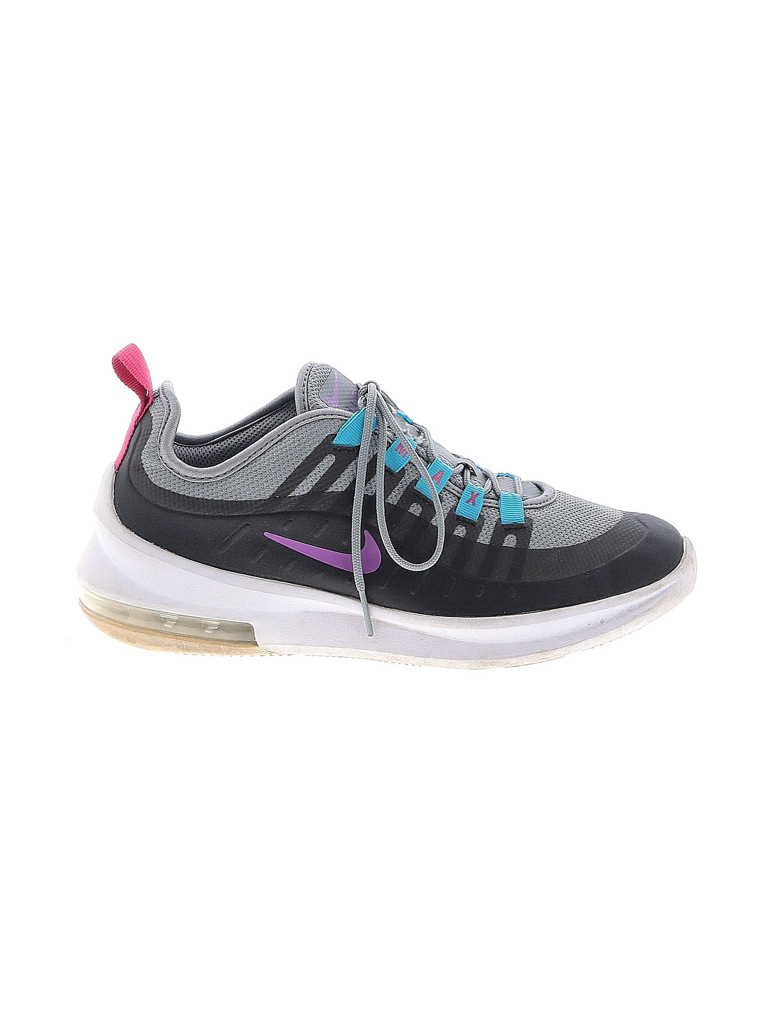 Nike Color Block Gray Sneakers Size 6 - 67% off | ThredUp