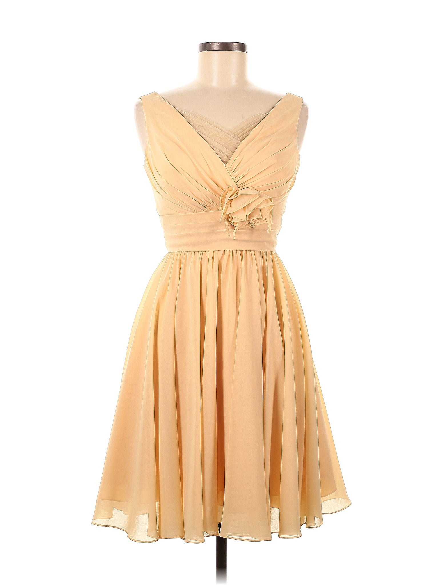 Women's Dresses: New & Used On Sale Up To 90% Off | ThredUp