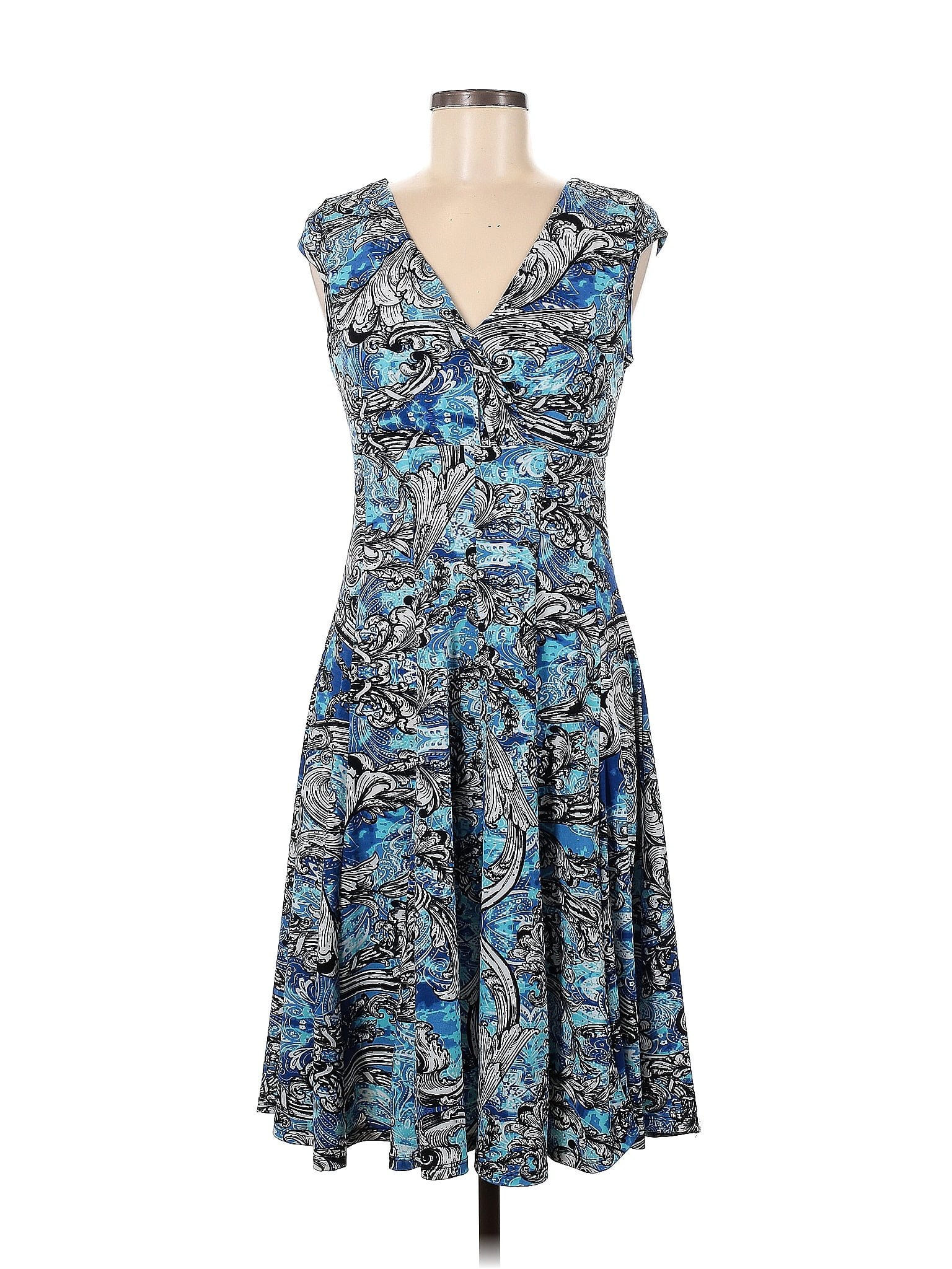 Haani Multi Color Blue Casual Dress Size M - 47% off | ThredUp