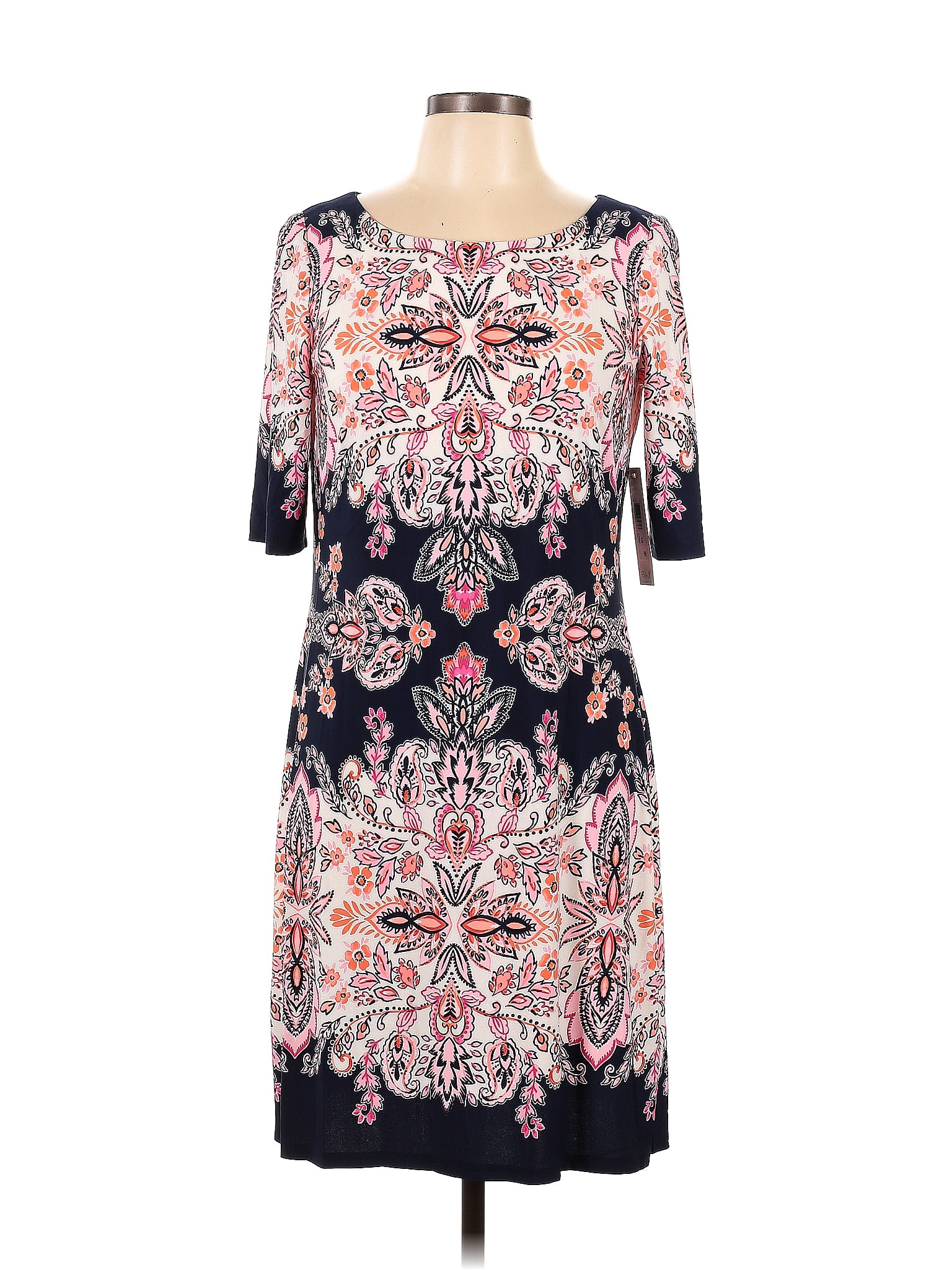 Eliza J Floral Motif Damask Paisley Baroque Print Graphic Aztec Or ...