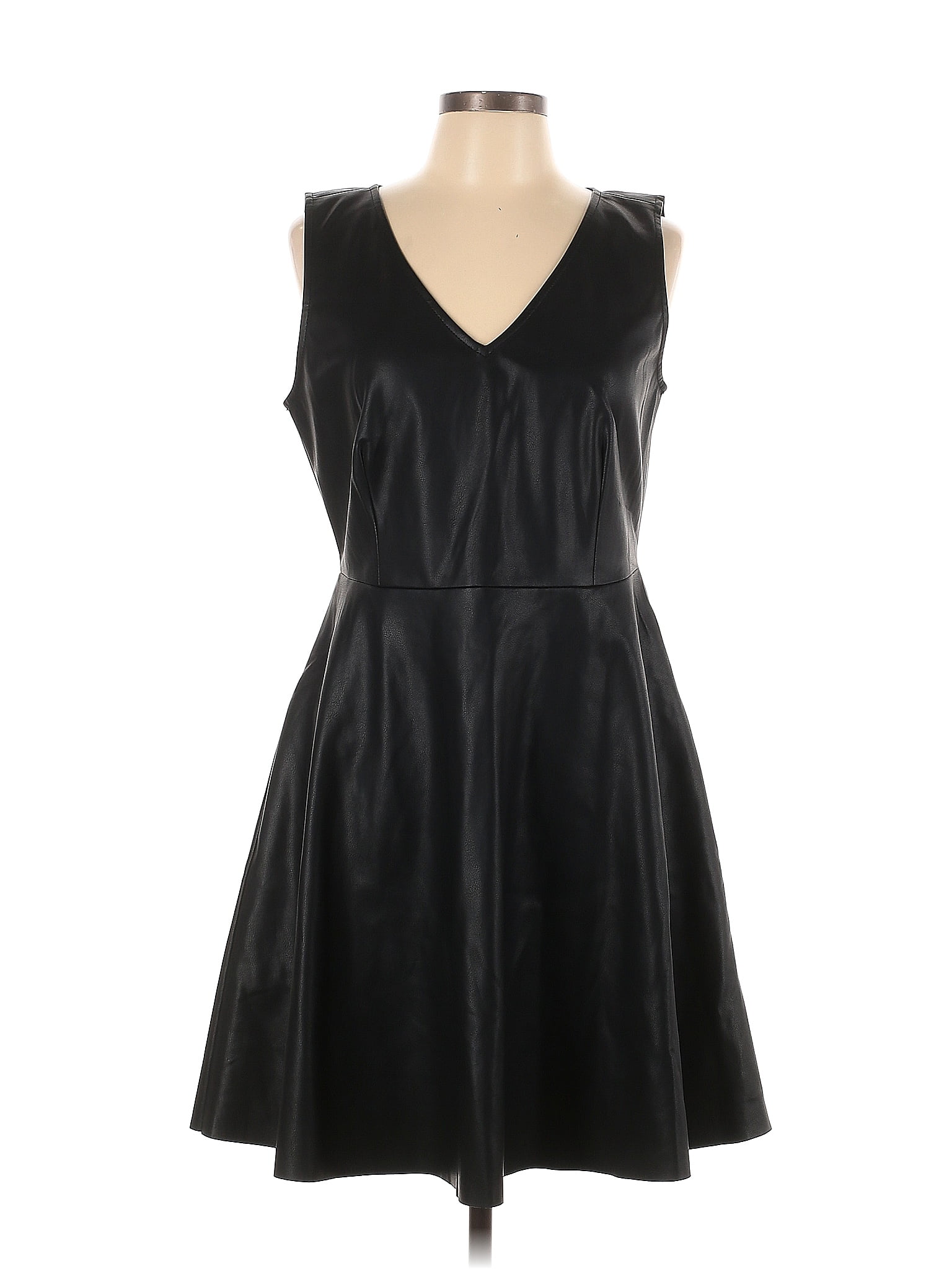 Scoop 100 Polyester Solid Black Casual Dress Size L 56 Off Thredup