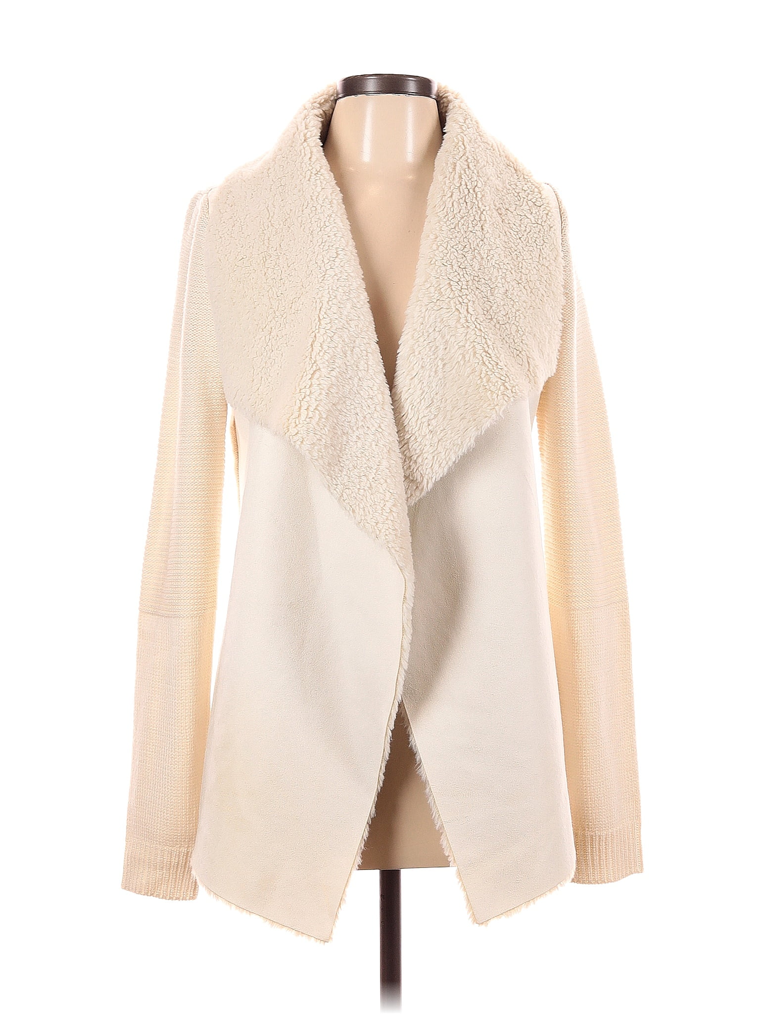 Romeo & Juliet Couture 100% Polyester Ivory Coat Size L - 77% off | ThredUp