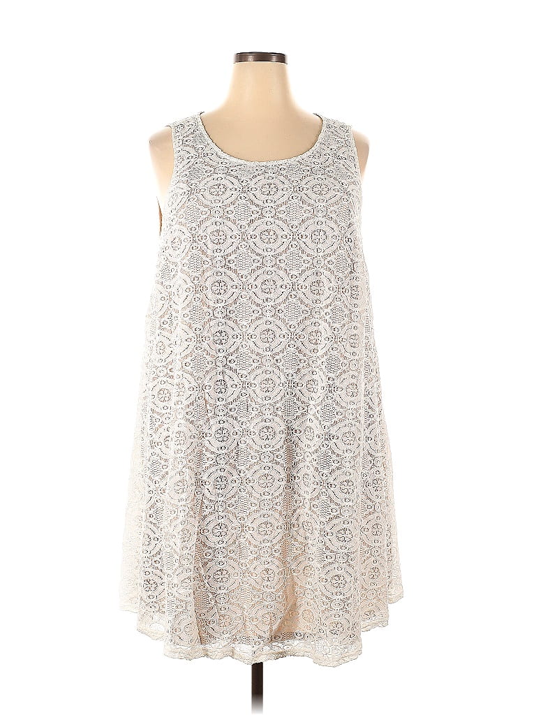 Sharagano Silver Casual Dress Size 20 (Plus) - 62% off | ThredUp