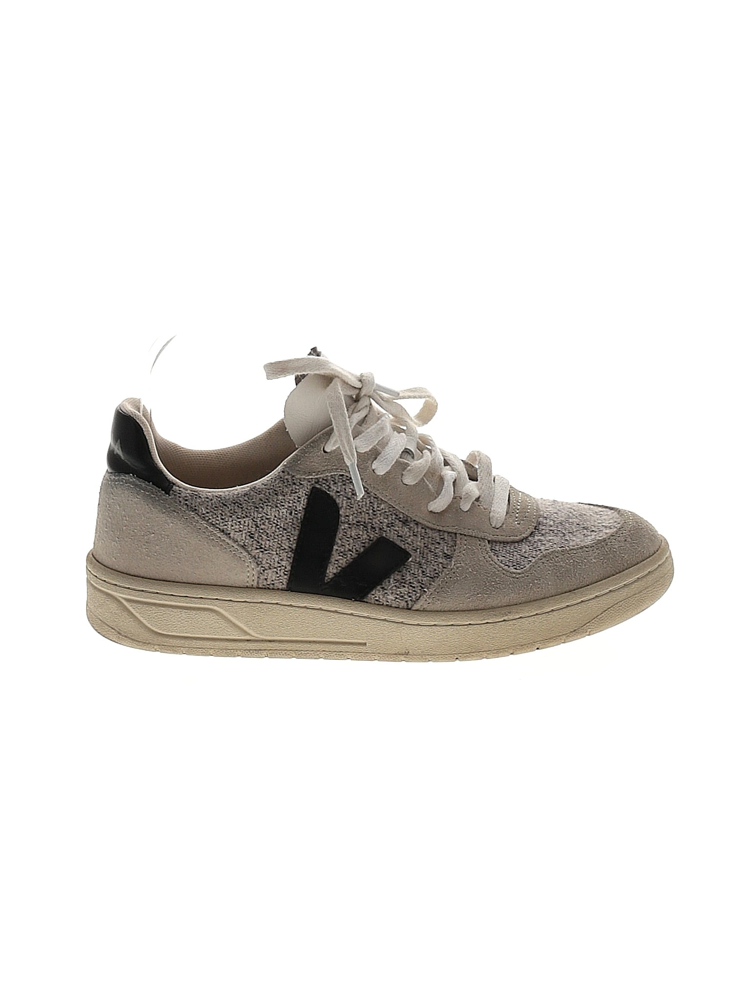 VEJA Gray Sneakers Size 9 - 64% off | ThredUp