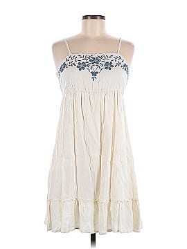 Angie Women's Clothing On Sale Up To 90% Off Retail | ThredUp