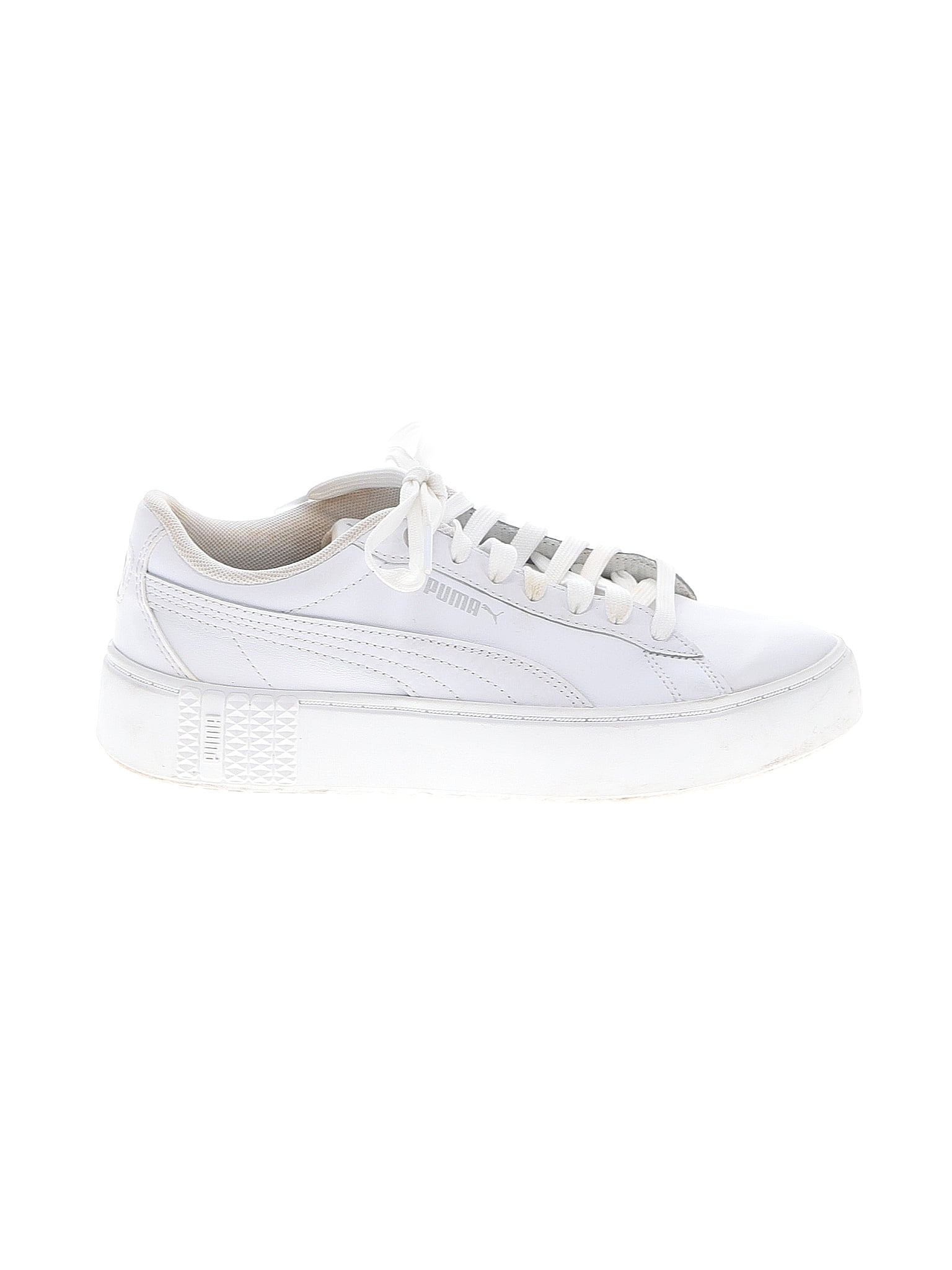 Puma White Sneakers Size 7 1/2 - 59% off | ThredUp
